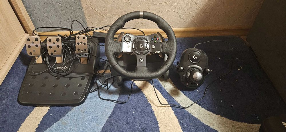 Kierownica Logitech G920 z shifterem - idealny stan. Hucisko • OLX.pl
