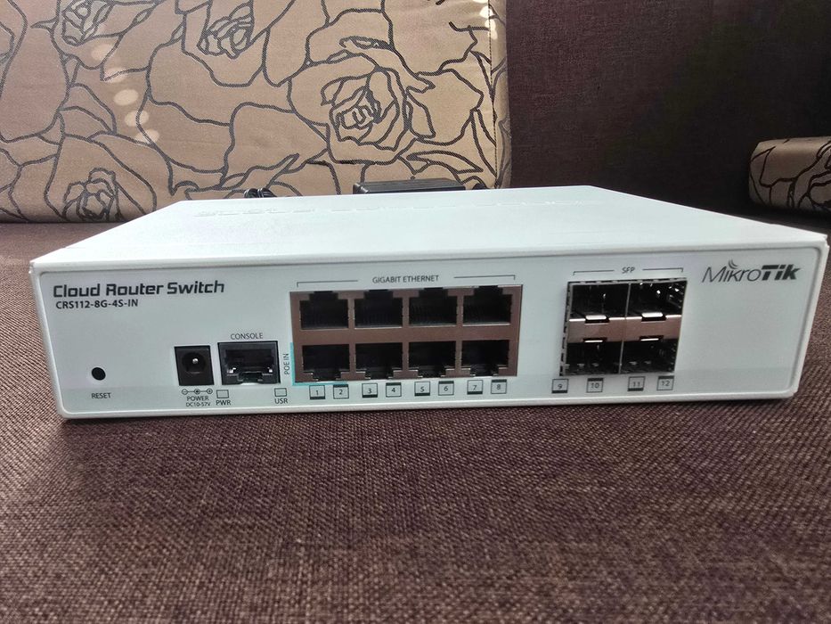 MikroTik Cloud Router Switch CRS112-8G-4S-IN Ostrowite • OLX.pl