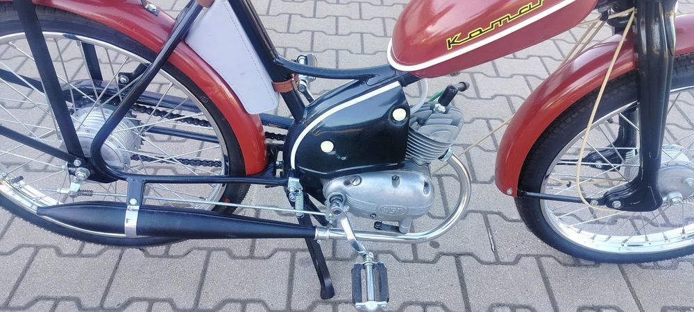Piekny Komar 2320 Chrośnica • OLX.pl