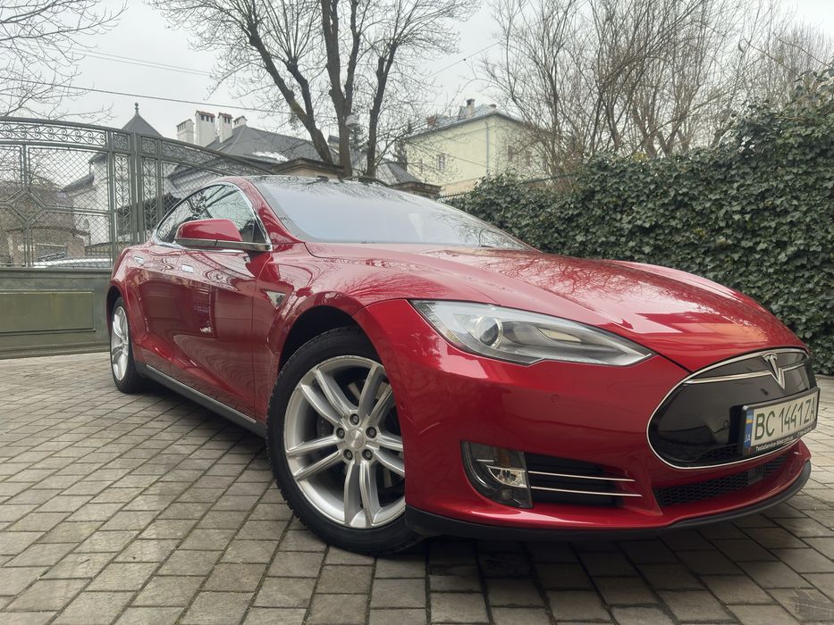 Tesla model S 4x4 CCS: 17 000 $ - Tesla Львів на Olx