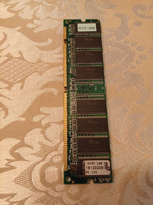 Memória RAM DIMM PC133 128MB Castelo Branco • OLX.pt