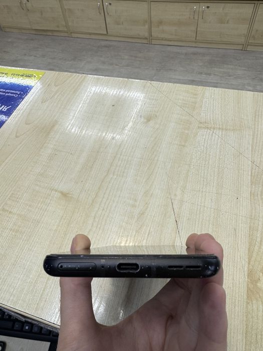 OnePlus 9R 8/256 Гб carbon black: 5 122 грн. - Смартфони / мобільні ...