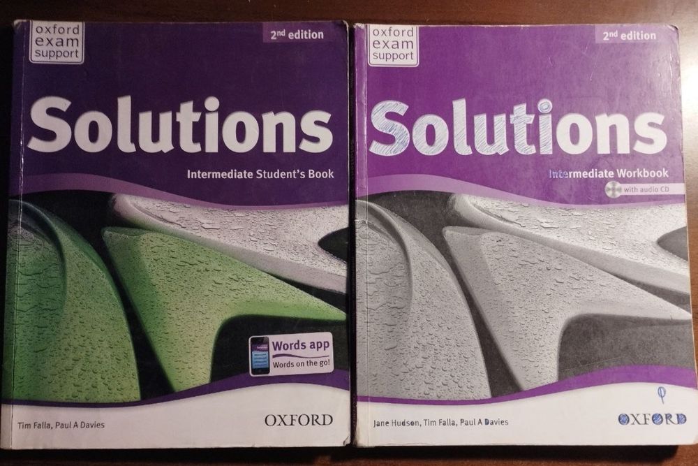 Комплект книг Solutions pre intermediate students book + workbook: 299 грн. - Книги / журнали ...