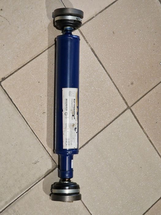 Вал карданный передний ВАЗ 21214 Нива: 2 500 грн. - Карданні вали Суми ...