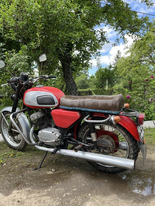 Мотоцикл Jawa 350 у хорошому стані: 450 $ - Мотоцикли Журавно на Olx