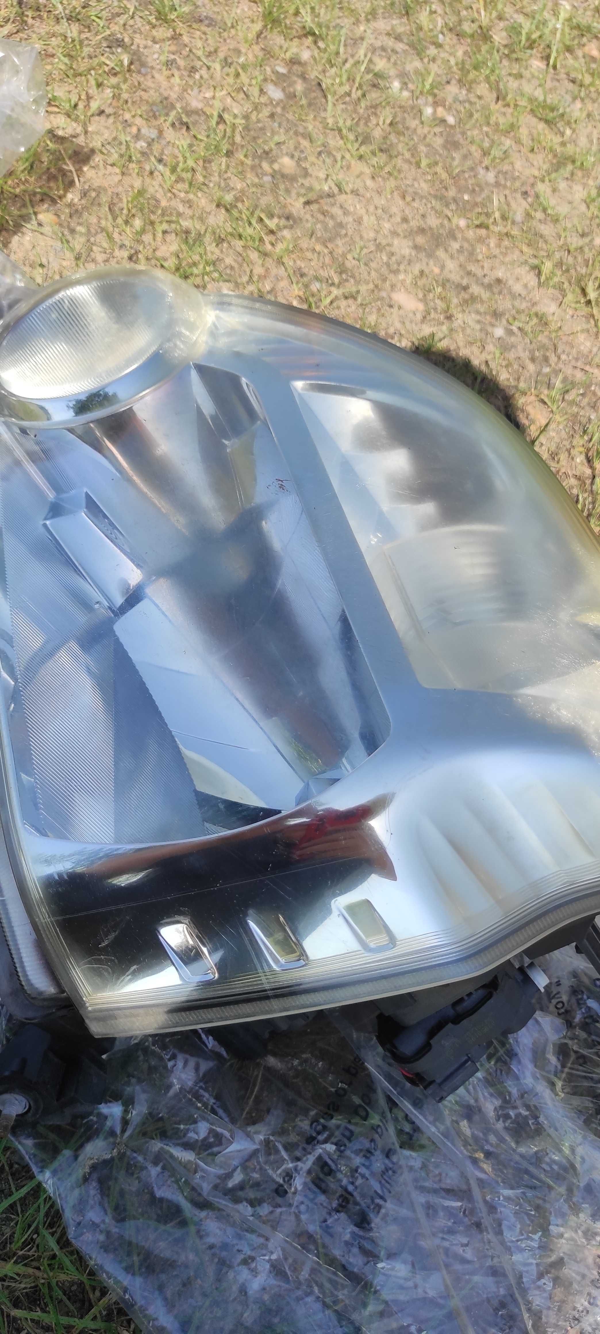 Lampy nissan X-Trail T31 Starachowice • OLX.pl