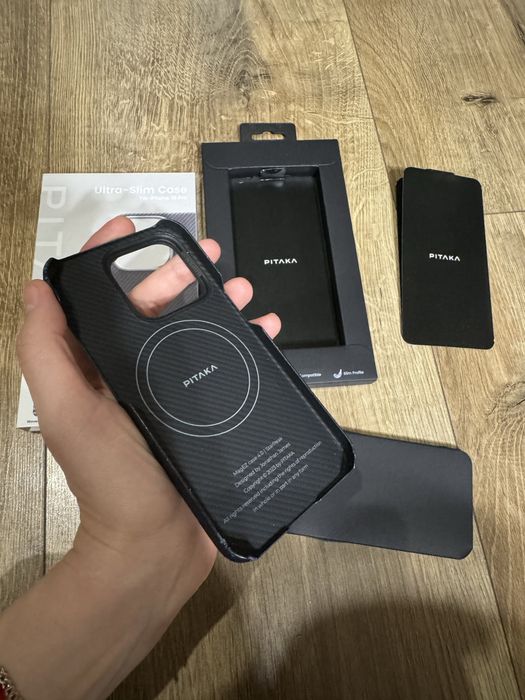 Оригинал чехол iphone Pitaka MagSafe 15 pro карбон магсейв: 1 099 грн. - Чохли Одеса на Olx
