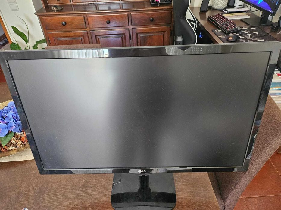 Monitor 24m47vq Full HD Porto • OLX.pt