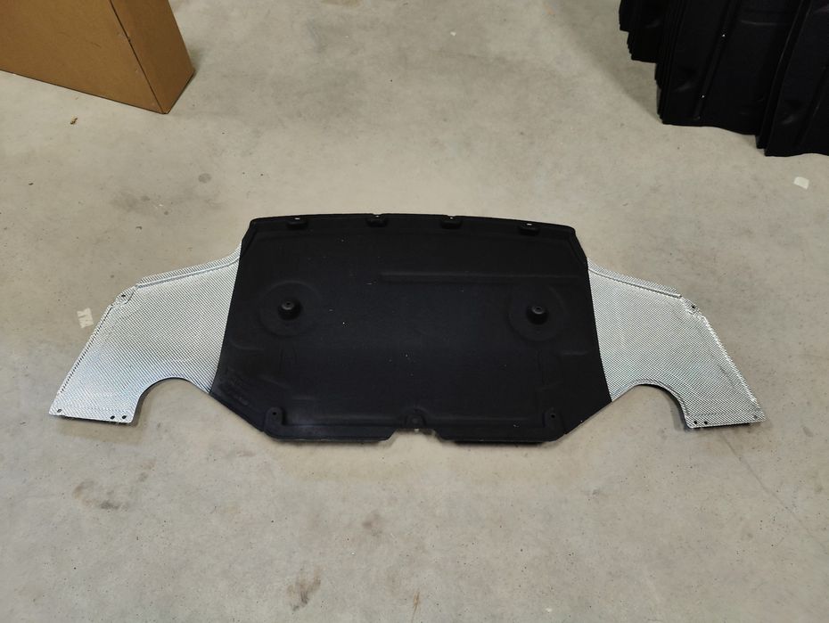 Panamera 971. Защита заднего бампера 971825505: 130 $ - Бампери ...