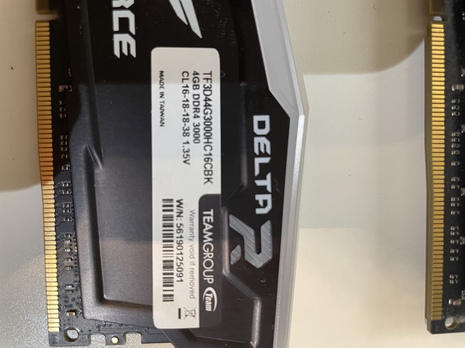 Memória RAM 16gb ddr4 teamgroup t.force deltaR São Mamede De Infesta E ...