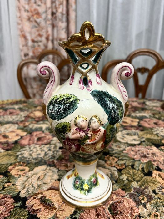 Capodimonte porcelanowa amfora Sandomierz • OLX.pl