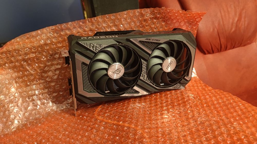 Asus ROG Strix RX 6650XT V2 OC Тест FurMark прилагаеться: 8 800 грн ...