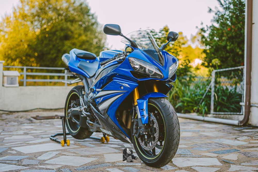 Yamaha yzf- R1 4c8 Santa Clara E Castelo Viegas • OLX Portugal
