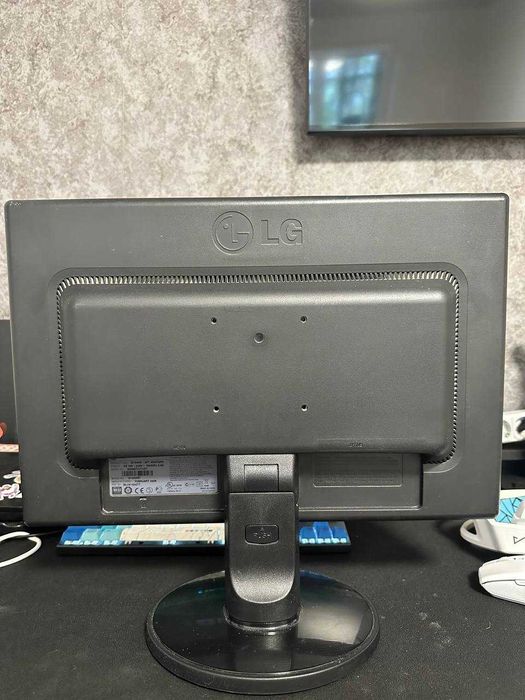 Монитор LG Flatron W1942s: 550 грн. - Монітори Дніпро на Olx