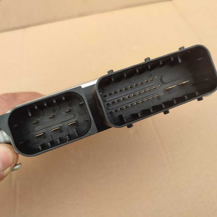 BMW e90 3.0 komputer ECU sterownik silnika oryginał 127.702.2101 Góra • OLX.pl