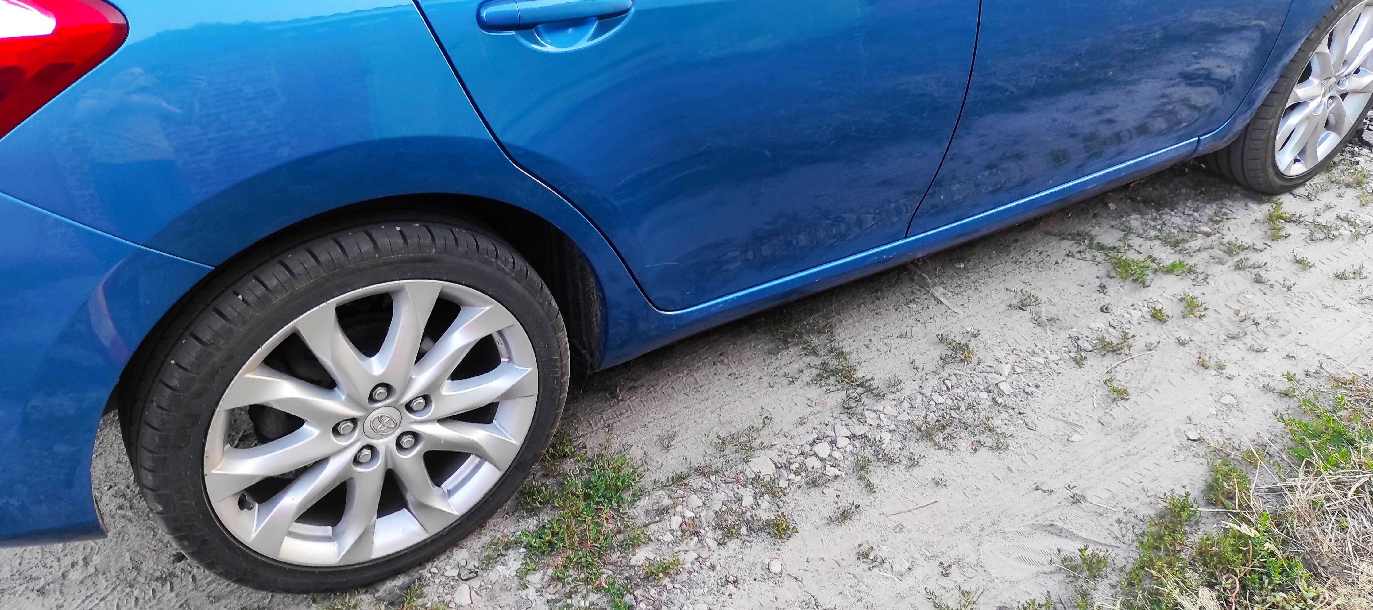 Продам диски R18 (4 штуки) до TOYOTA в комплекті з шинами: 20 000 грн ...