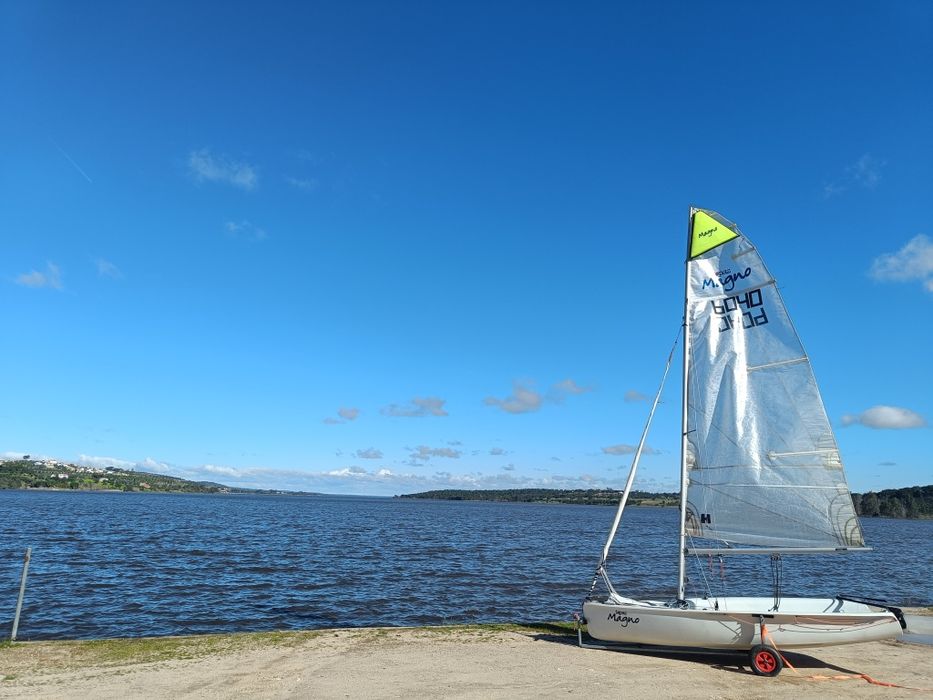 Barco Topper Magno Ponte De Sor, Tramaga E Vale De Açor • OLX Portugal