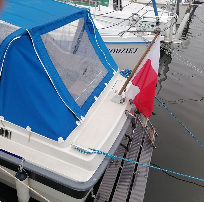 Saga 7000 łódź kabinowa houseboat spacerowa motorowa Wygryny • OLX.pl