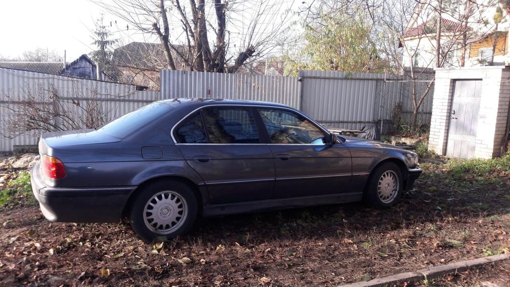 Продаеться машіна BMW: 3 500 $ - BMW Житомир на Olx