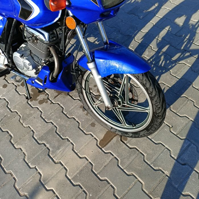 Suzuki En125-2a na kat B Piła • OLX.pl