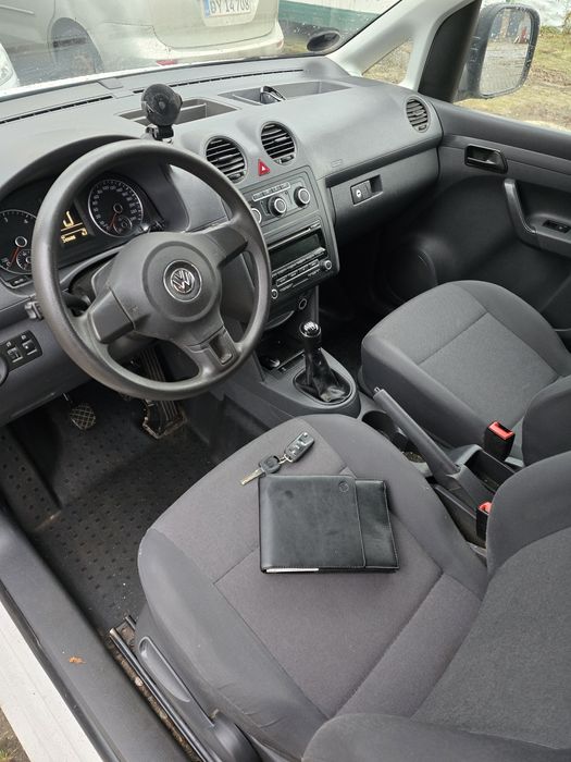 Caddy long. Zarejestrowany. Rozsuwane drzwi z obu stron. Klimatyzacja ...