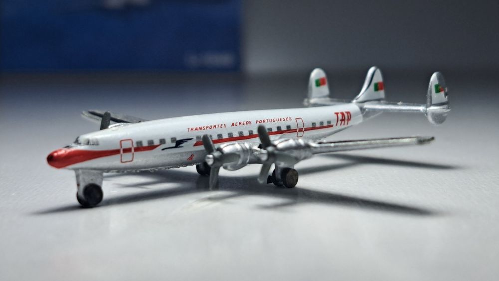 Lockheed L-1049 Super Constellation TAP air Portugal 1:600 Benfica ...