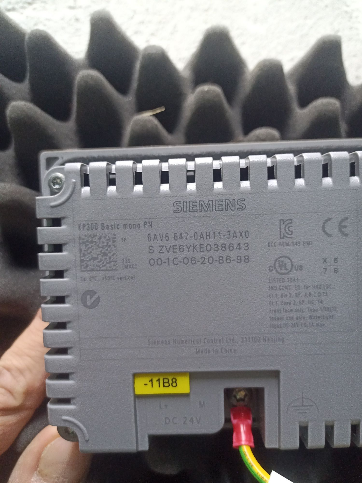 Siemens Simatic KP 300 Panel operatorski Regulator Napiecia HMI ... Siemens Simatic KP 300 Panel operatorski Regulator Napiecia HMI ...