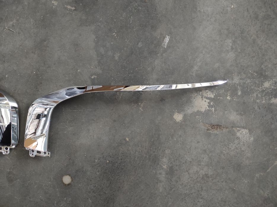 Хром накладки на передний бампер Mitsubishi Outlander 2022 2023 2024: ...