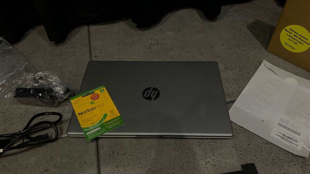 Laptop HP 250 G10 nowy Polanów • OLX.pl