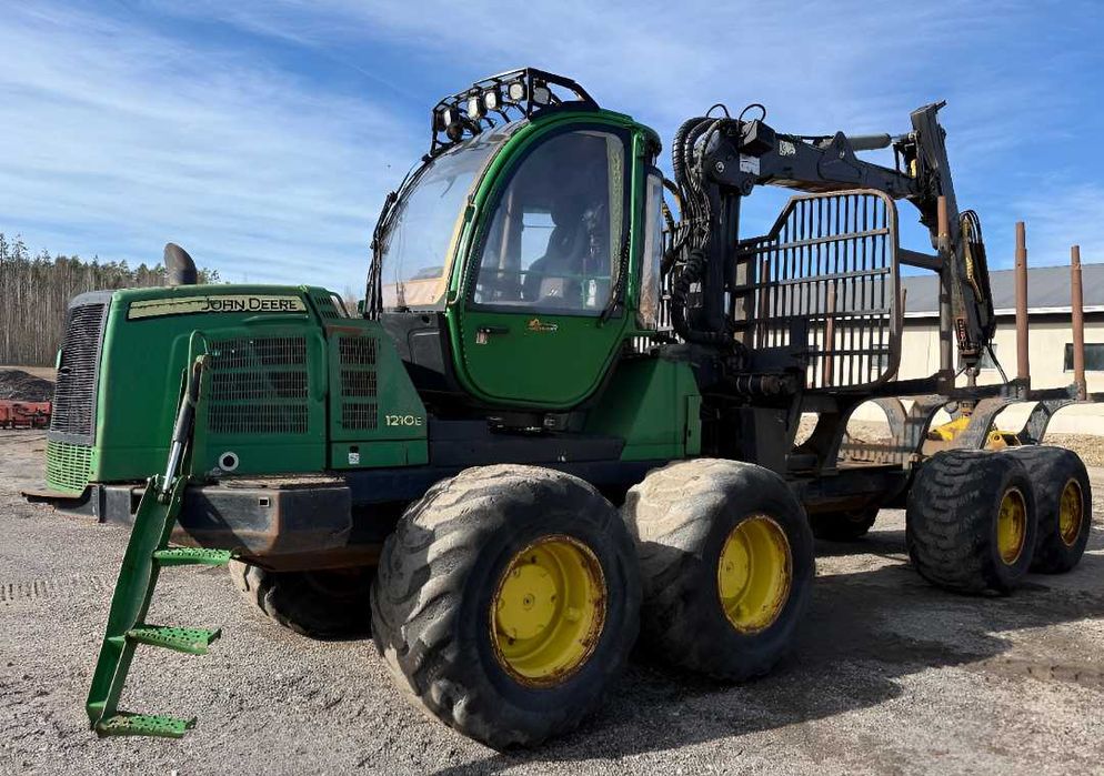 Forwarder leśny ciągnik leśny John Deere 1210E Finansowanie od 1% Poznań Grunwald • OLX.pl