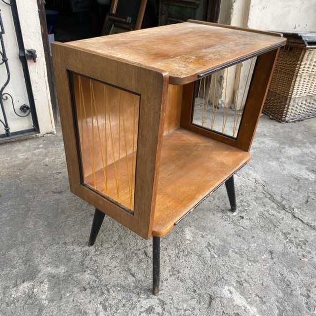 Stolik pod RTV - PRL Gliwice Łabędy • OLX.pl