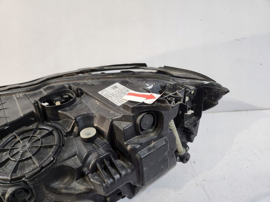 BMW 7 G11 G12 Lci lampa laser prawa - 17266 Prusice • OLX.pl