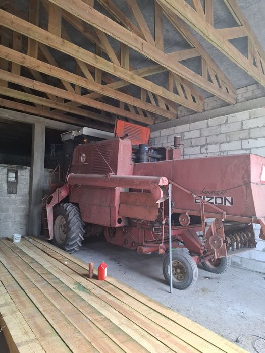 Kombajn zbożowy Bizon Z056 Osówka • OLX.pl