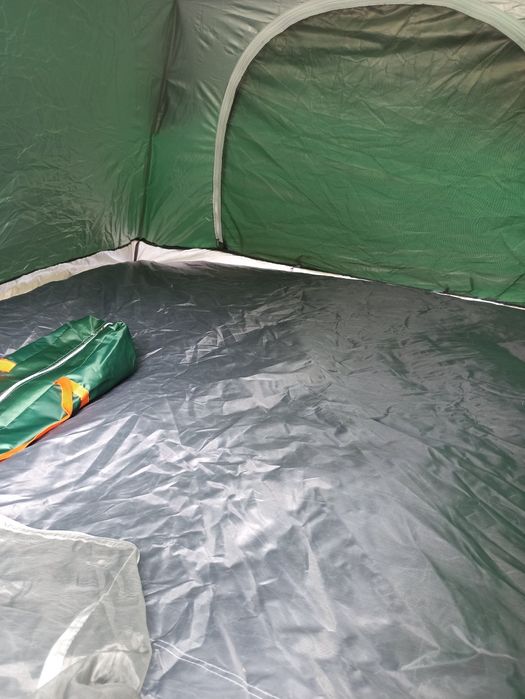 Автоматичний Туристичний Намет Палатка для Сімейного Відпочинку 1 450 грн Палатки Чернігів