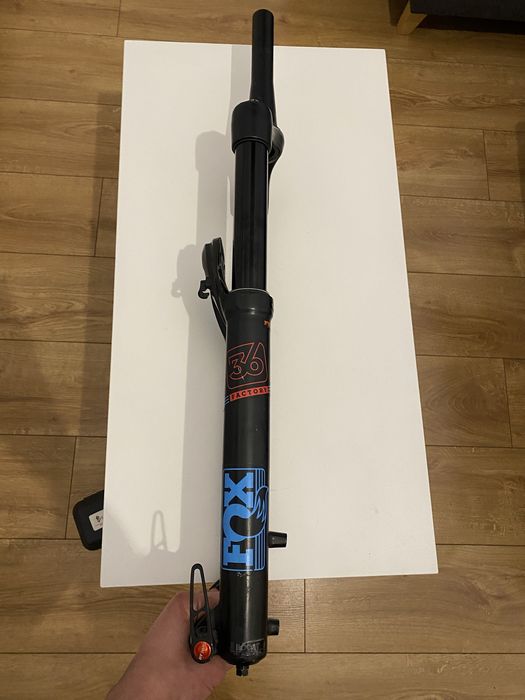 Fox 36 float fit po serwisie, idealny stan Brzeźnio • OLX.pl