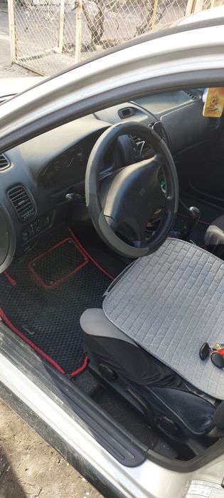 Продам Mitsubishi Carisma: 1 250 $ - Mitsubishi Одеса на Olx