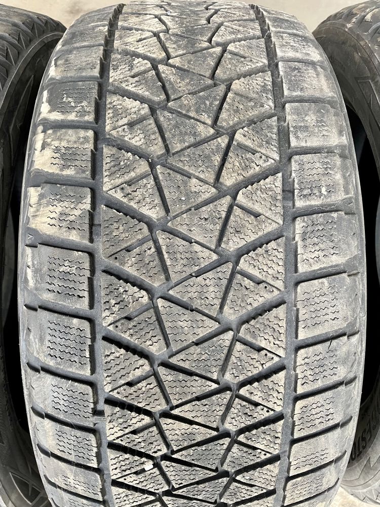 Зимові шини BRIDGESTONE Blizzak DM-V2 285/50 r20: 2 500 грн. - Автошини ...