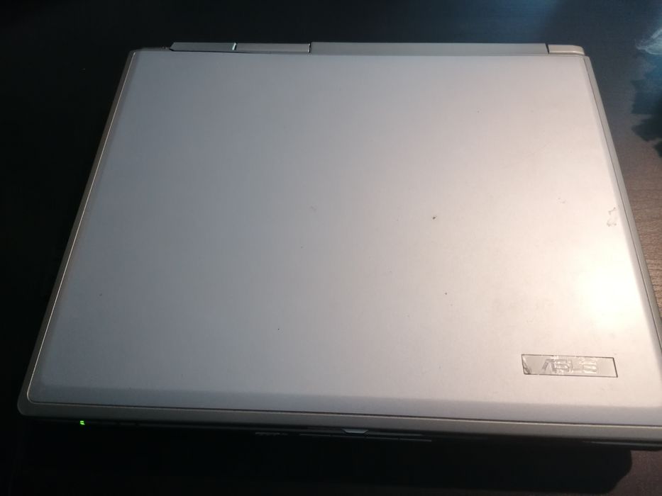 Portatil Asus antigo Alcantarilha E Pêra • OLX Portugal