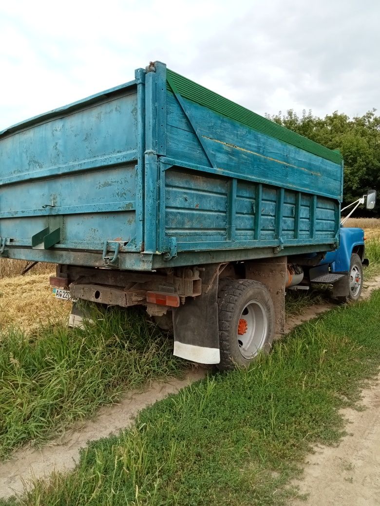 Газ 53 самоскид, газ-бензин: 2 300 $ - Вантажні автомобілі Луцьк на Olx