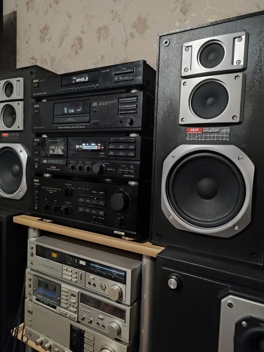 Стойка akai АМ-65.: 25 000 грн. - Підсилювачі / ресивери Вільшани на Olx