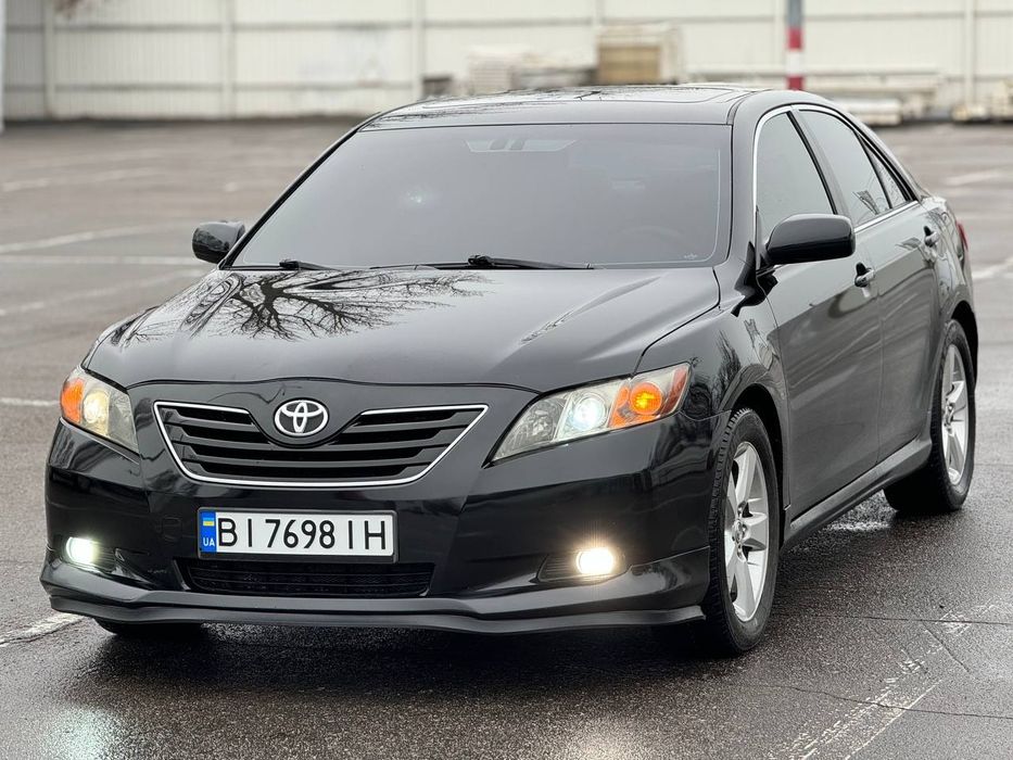 TOYOTA Camry 3.5: 7 800 $ - Toyota Кременчук на Olx