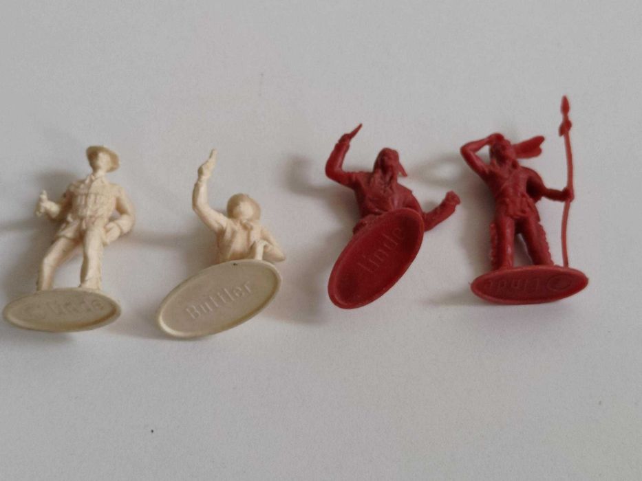 Plastikowe figurki "żołnierzyki" Linde Austria Karl May Western 4 szt ...