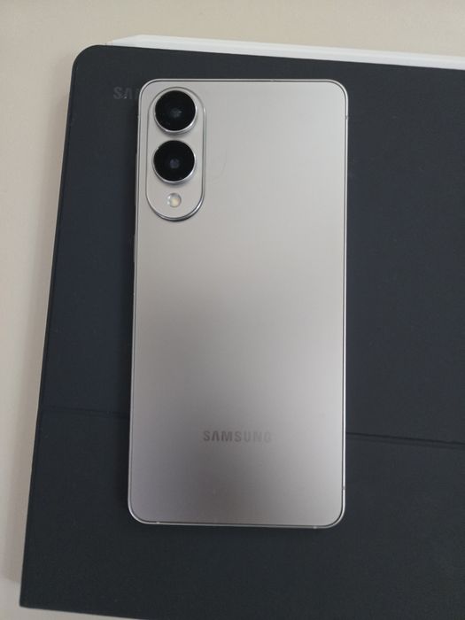 Samsung Galaxy S26 Edge 512Gb Silver: 26 500 грн. - Смартфони ...