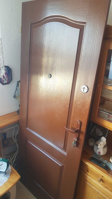Drzwi wejściowe brązowe prawe Goleniów • OLX.pl
