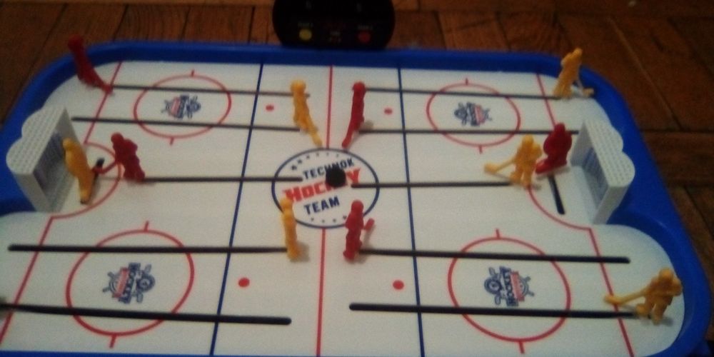 Настольный хокей новий: 200 грн. - Дитячі настільні ігри Київ на Olx