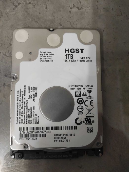 Жорсткий диск hitichi travel star z5k1 1tb 5400 rpm 128 mb: 850 грн ...