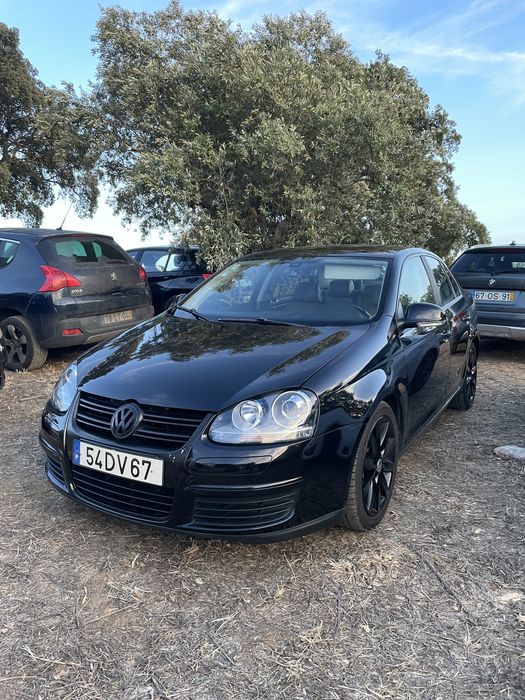 Vw jetta mk5 1.9 tdi Sacavém E Prior Velho • OLX Portugal