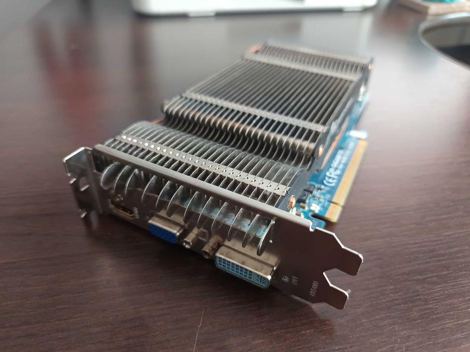 Karta Graficzna NVIDIA GeForce 9600 GT GPU GV-N96TSL-512I SPRAWNA ...