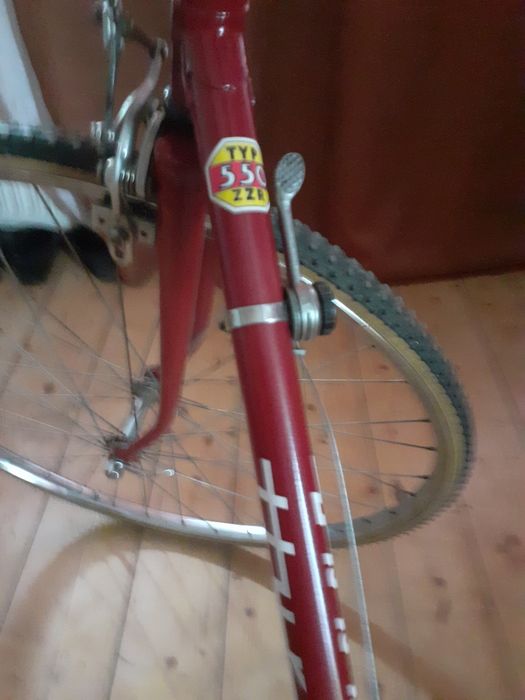 Rower wyścigowy huragan. Wzdół-Kolonia • OLX.pl