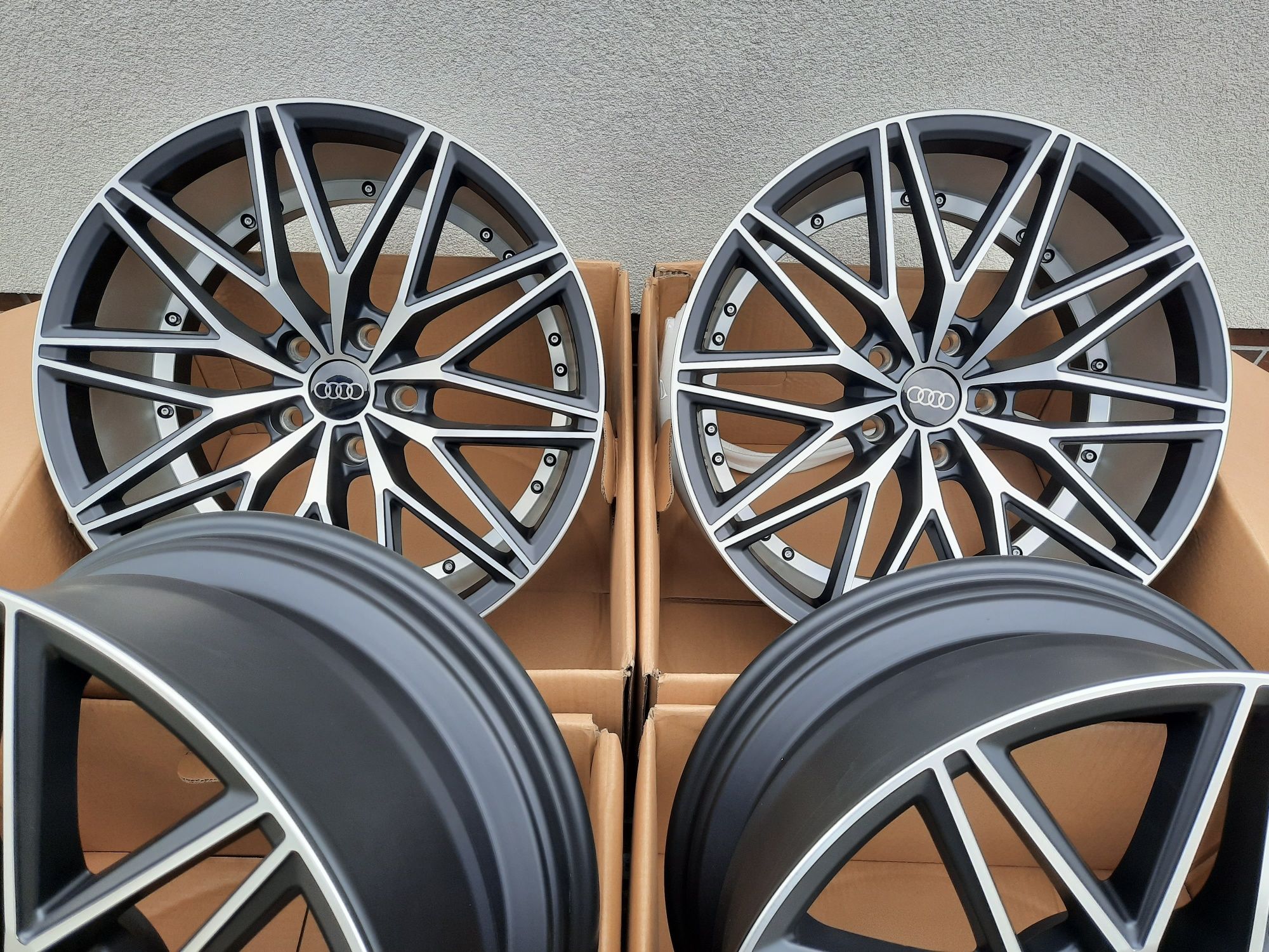Alufelgi 19 Audi 5x112 A5 A4 B8 B9 A6 C7 C8 A7 Q5 Q7 A8 9 5j Et35